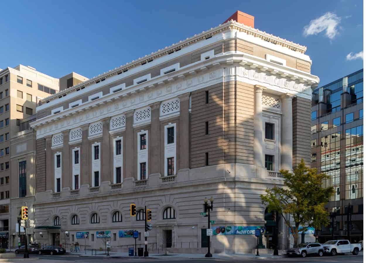 National Museum of Women in the Arts: Redefining How we See Women ...