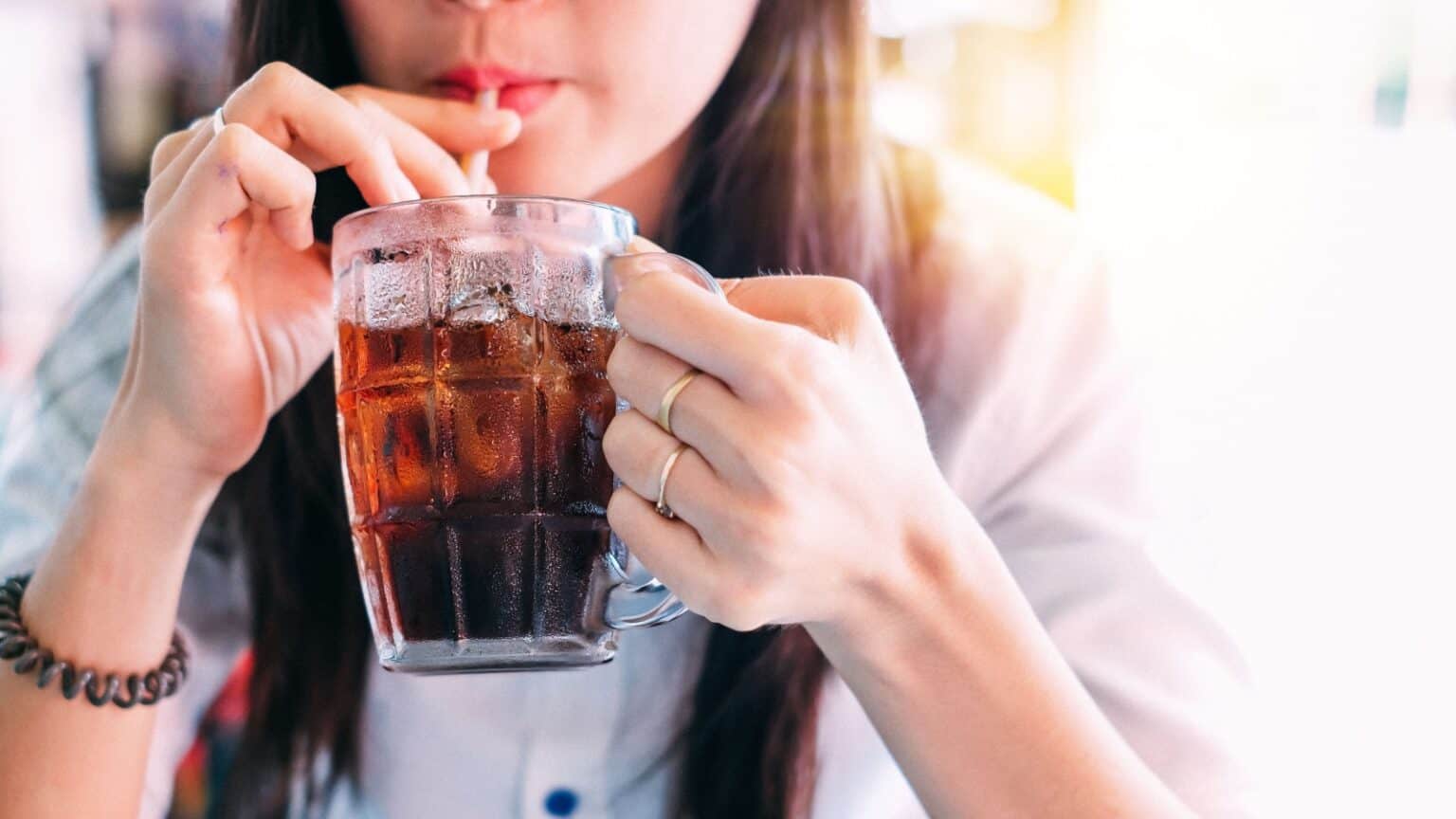 12 foods you should limit for a healthier gut - The Queen Zone