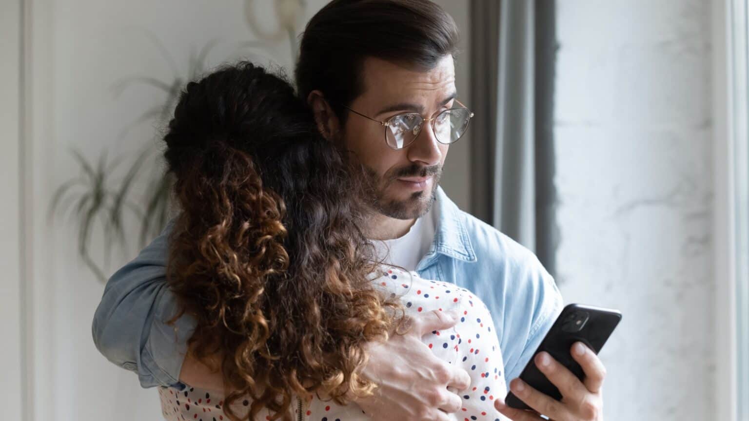 12 mistakes women should never forgive a man for, even if he's "good ...