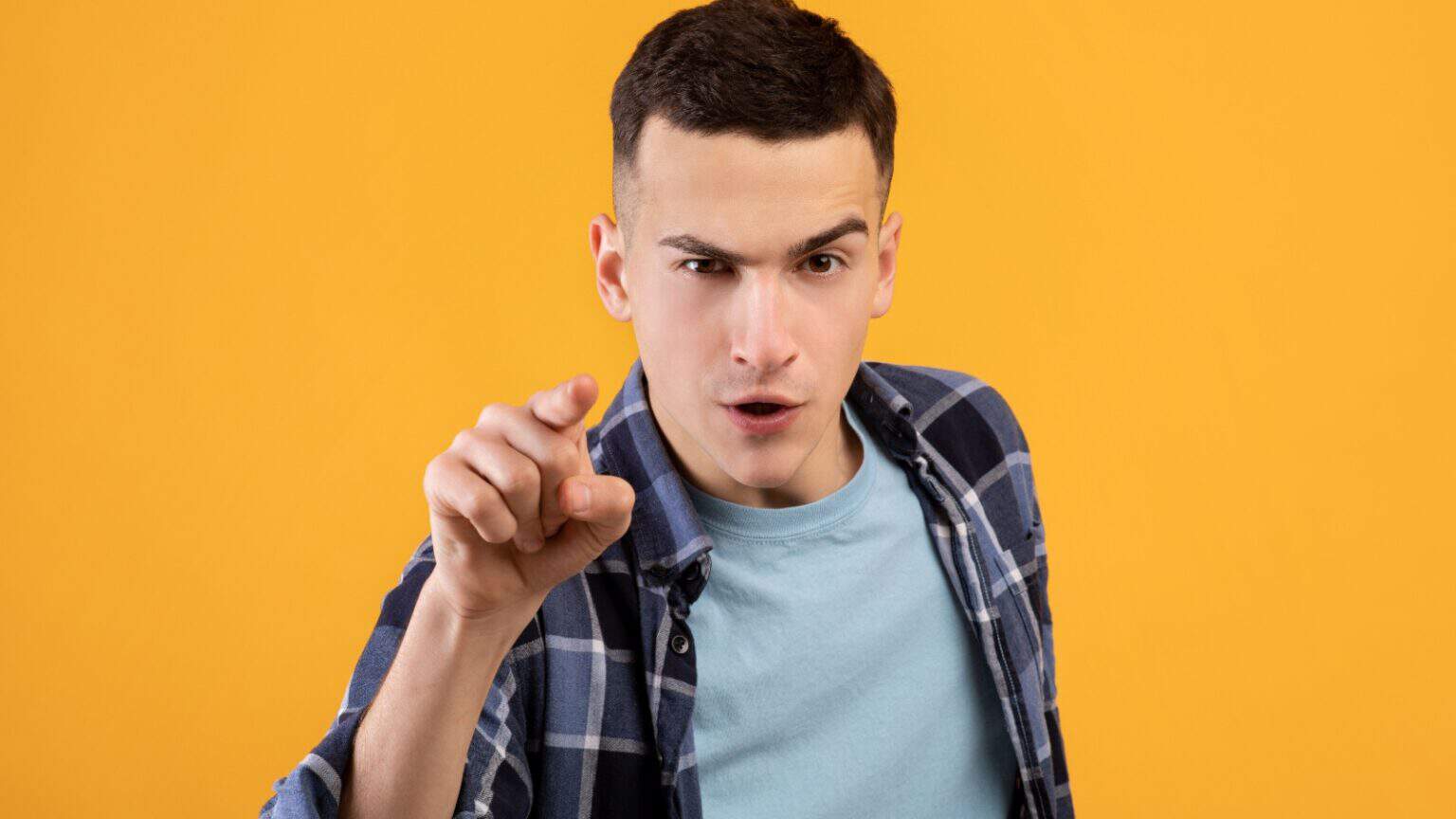 10 Common Phrases People with Anger Issues Often Use - The Queen Zone