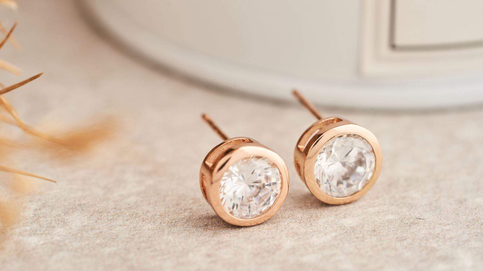 Earrings Hurting Your Ears? This Is Why & What You Can Do About It ...