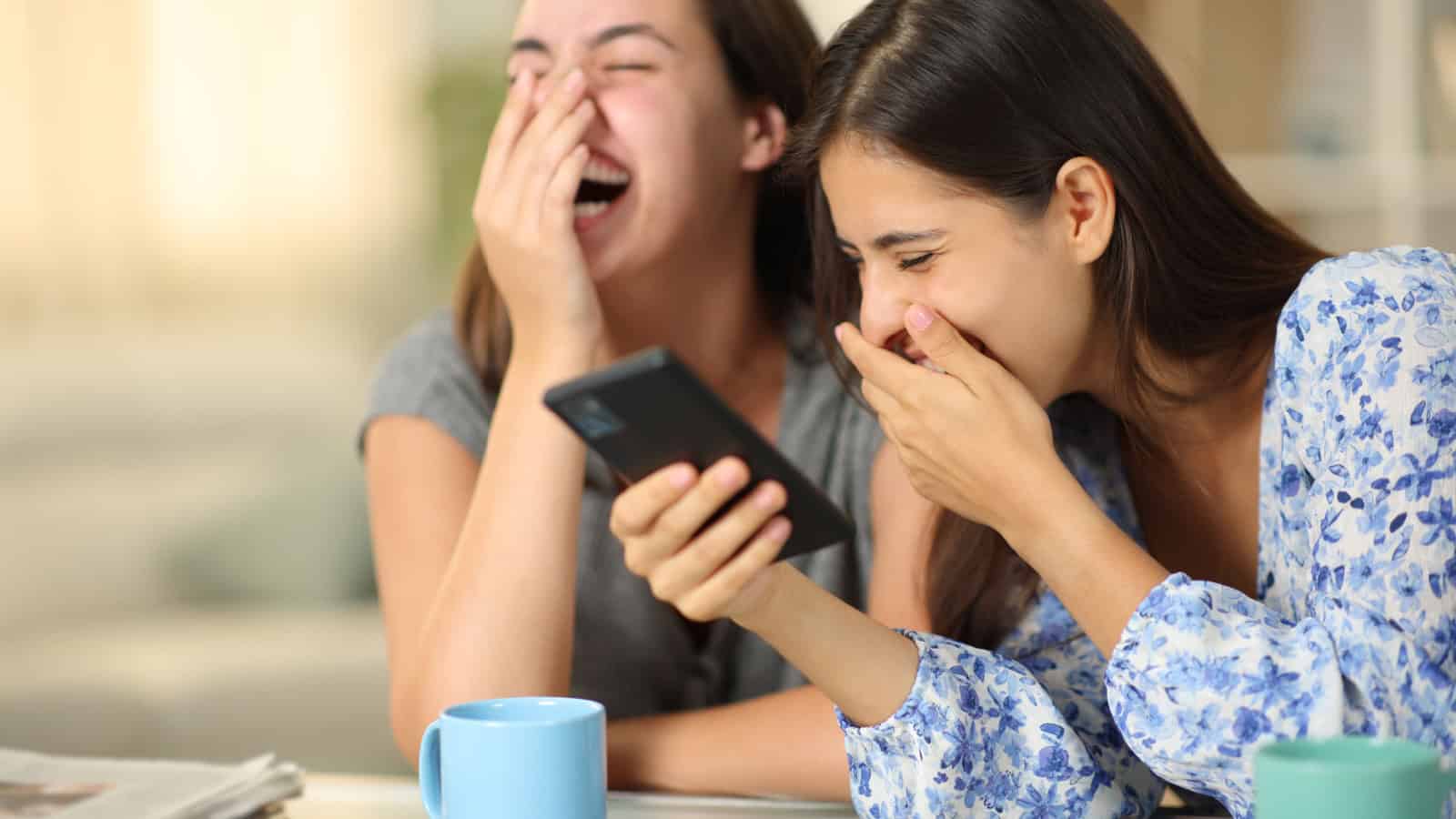 20 Everyday Words Constantly Mispronounced by Americans - The Queen Zone