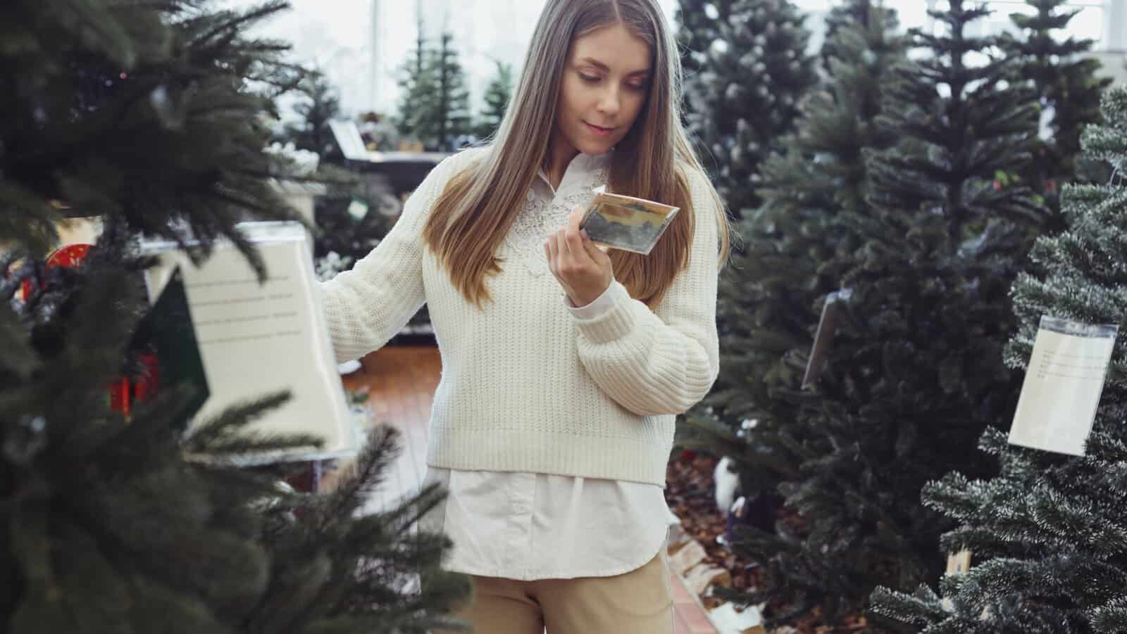 Why do atheists celebrate Christmas? - The Queen Zone