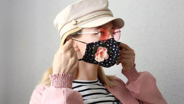 Face Masks in 2025: Why They Still Matter for Public Health - The Queen ...