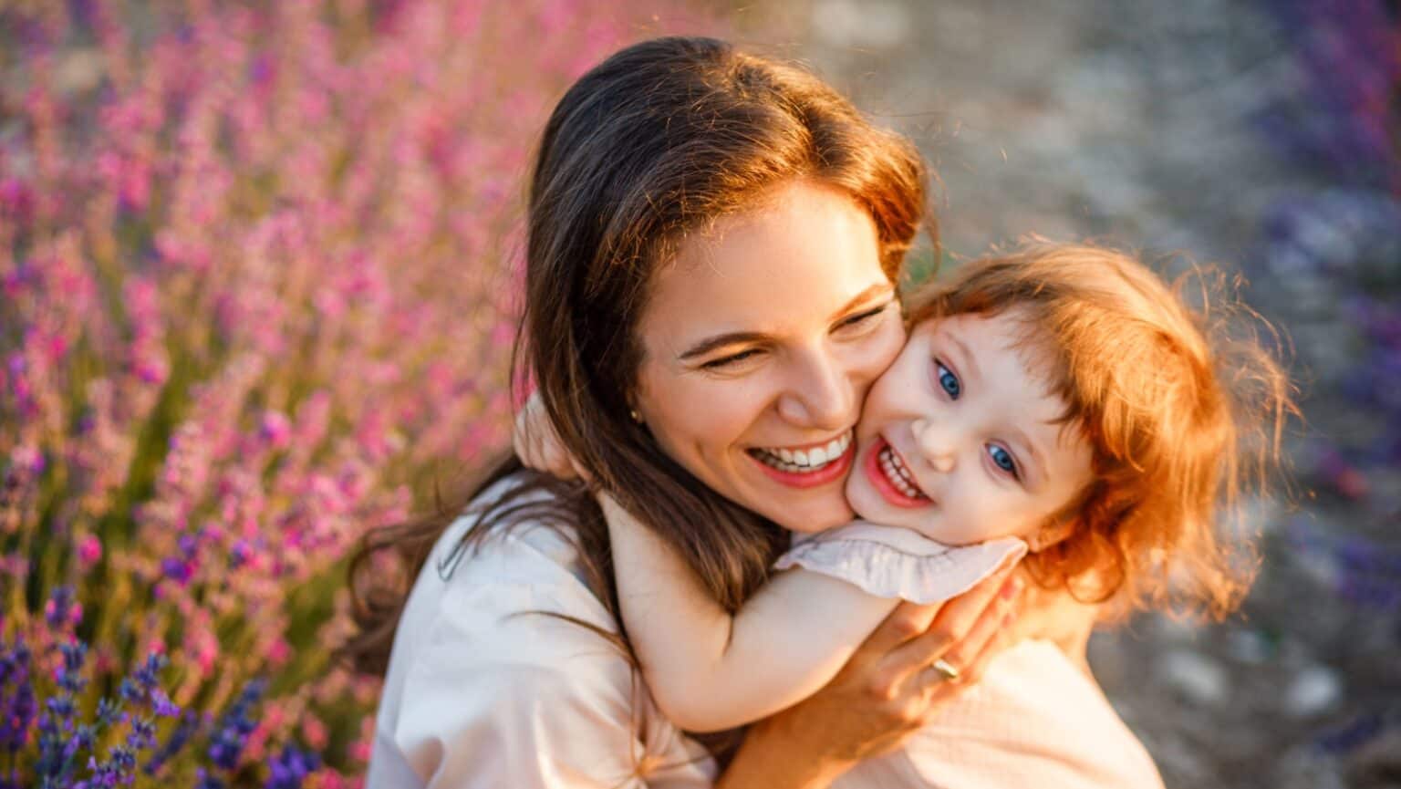 Are Humans The Only Ones Who Hug? And Why We Need A Hug. - The Queen Zone
