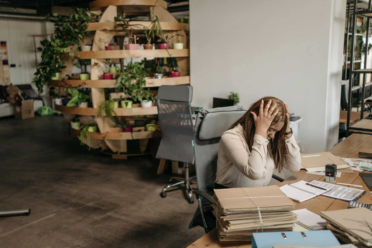 12 signs your job is quietly breaking you (and what to do before it’s ...