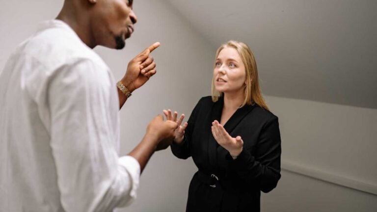 12 phrases that will instantly silence an arrogant person. - The Queen Zone