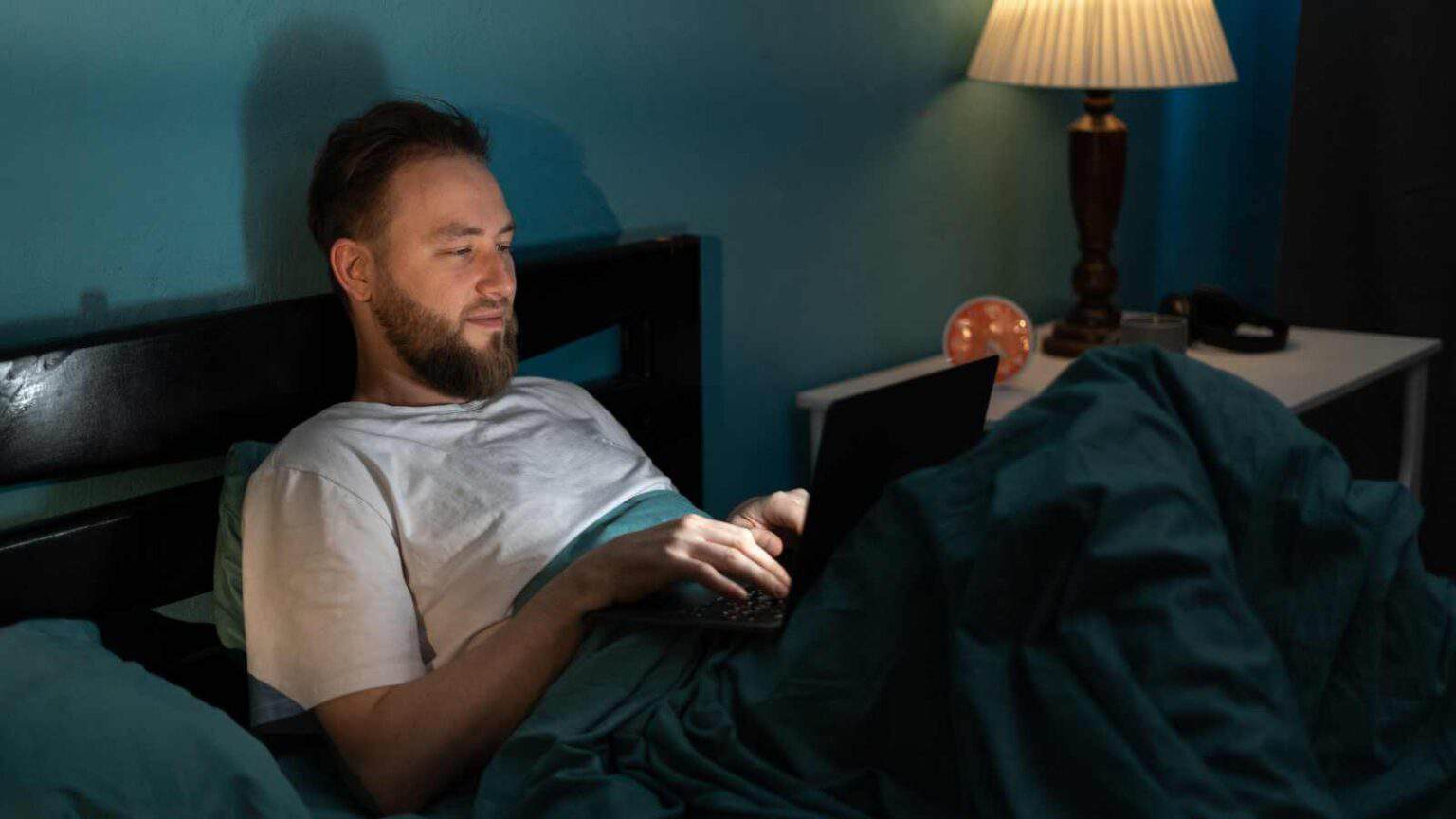 12 Things That Make Single Men Feel More Miserable Than They Admit ...