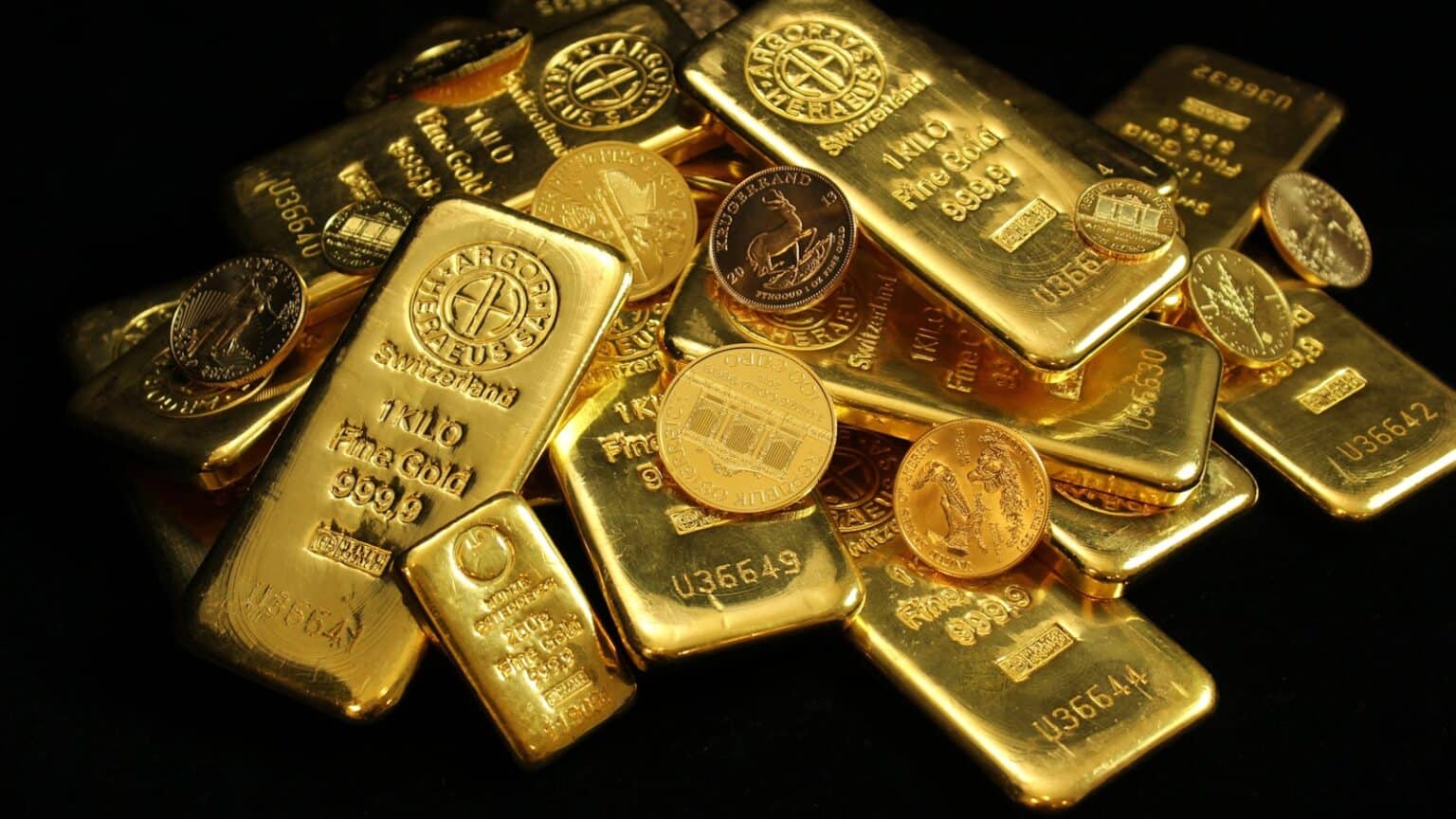 Is gold still safe? 11 things to watch out for in 2026 - The Queen Zone