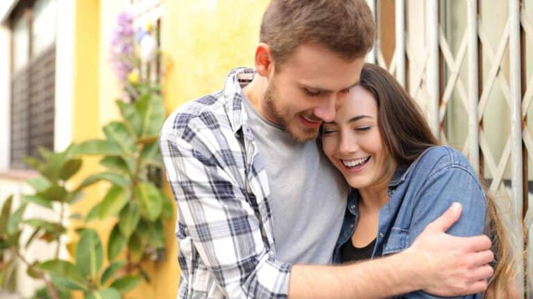 12 ways hypogamy is changing modern relationships - The Queen Zone
