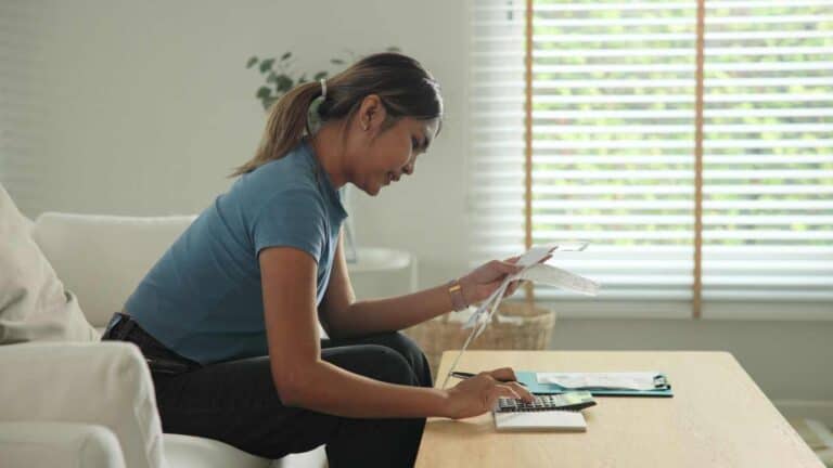12 ways hypogamy is changing modern relationships - The Queen Zone