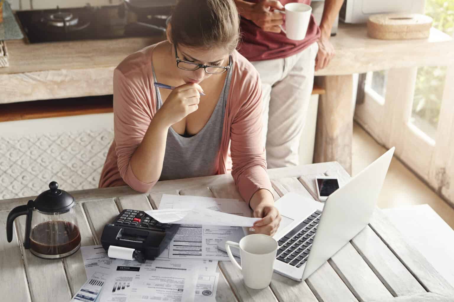 You may not realize how fragile the economy is right now—12 risks ...